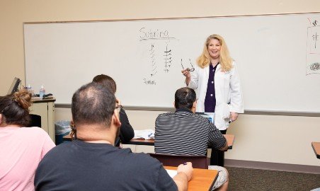 Nursing BSN & RN-to-BSN | Hardin-Simmons University