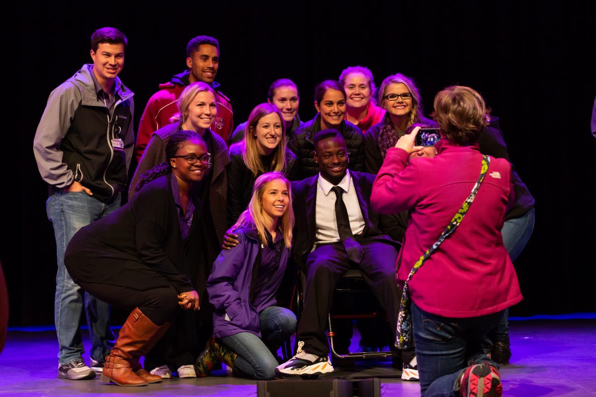 Parathlete Devon Berry Visits Campus - Hardin-Simmons University