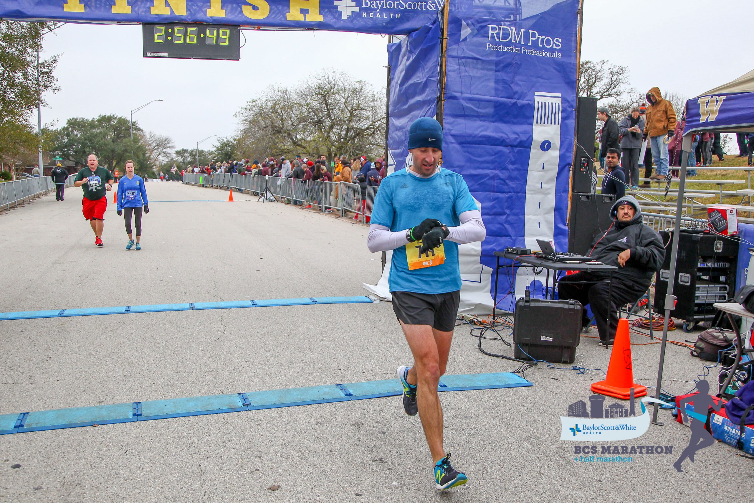 Alumni Spotlight: Paul Box ’02 Takes on the World Marathon Challenge ...